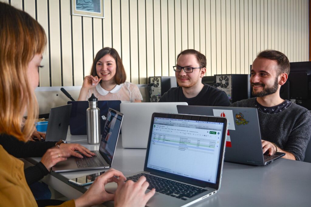 Discover the Master's Program - Master CAWEB