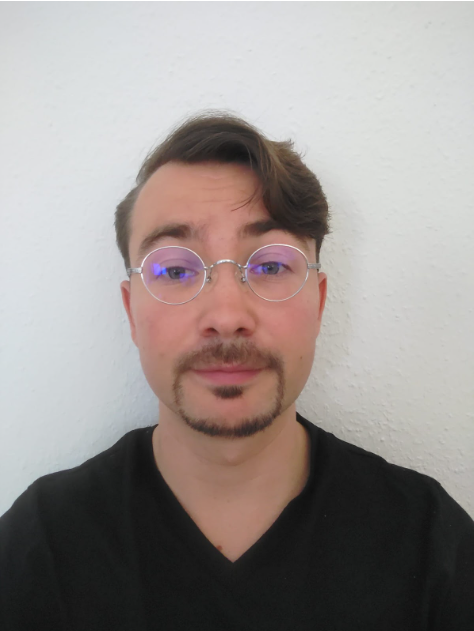 Léo Ribas - Master CAWEB